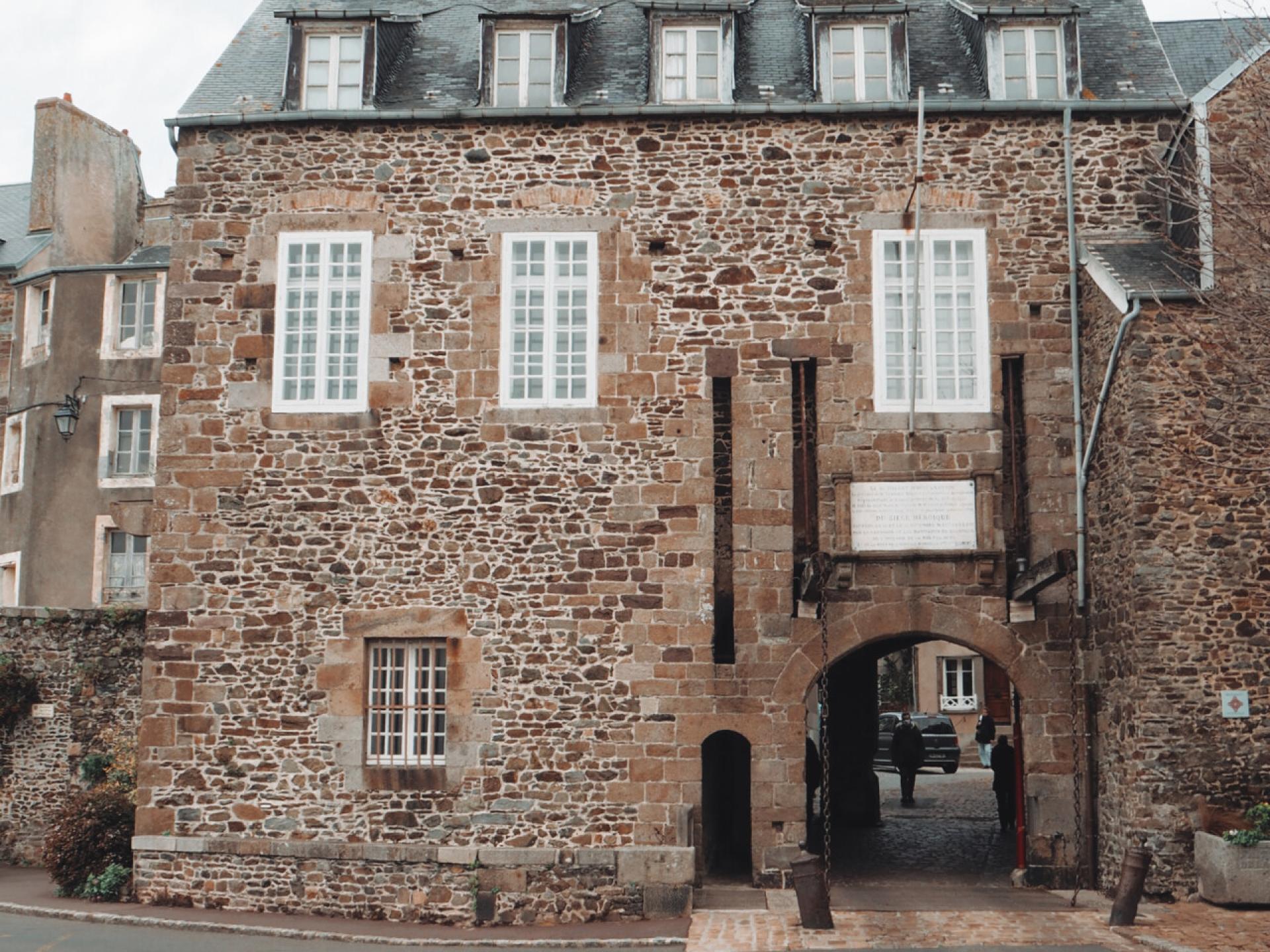 The Upper Town of Granville | Destination Granville Land and Sea