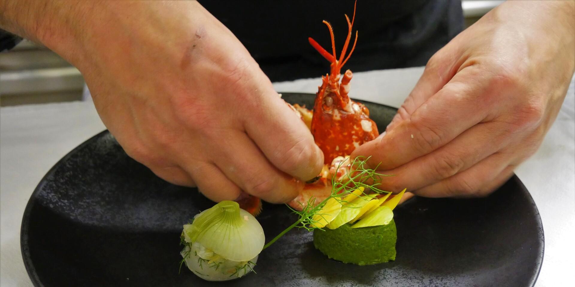 Cook lobster like and with a chef | Destination Granville Land and Sea